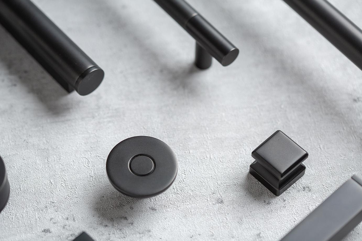 Solid Black Chrome Collection- Small Circle Cab Handle S1202, Square Button S1192 - Turnstyle ...