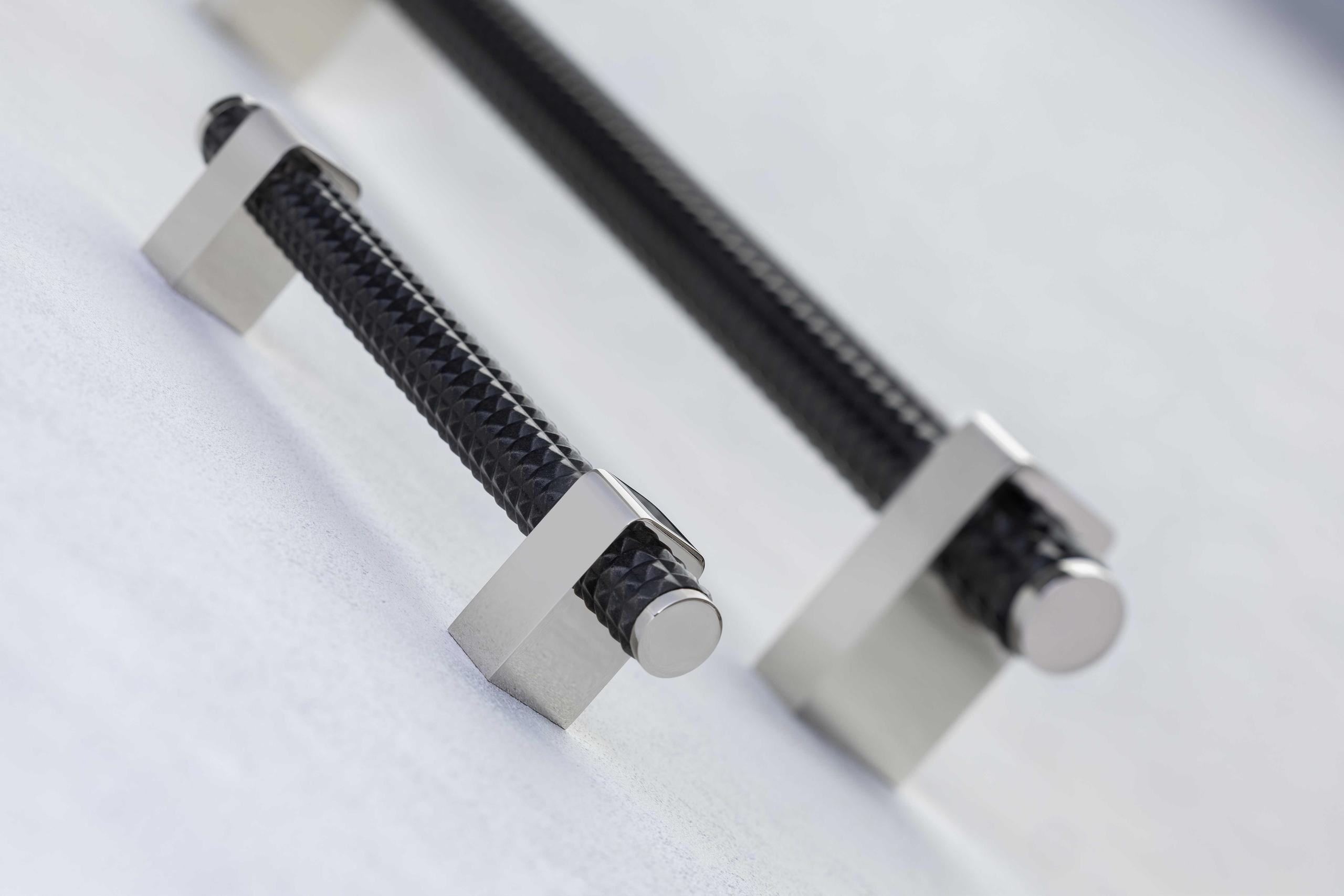 DIAMOND PLINTH AMALFINE - Turnstyle Designs