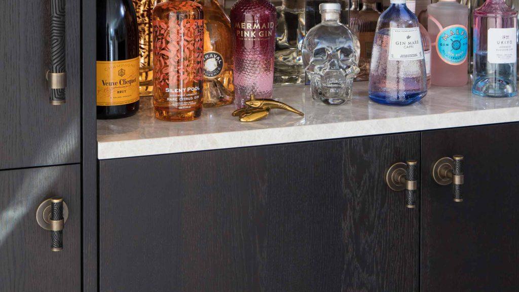 HOME BAR INSPIRATION - Turnstyle Designs